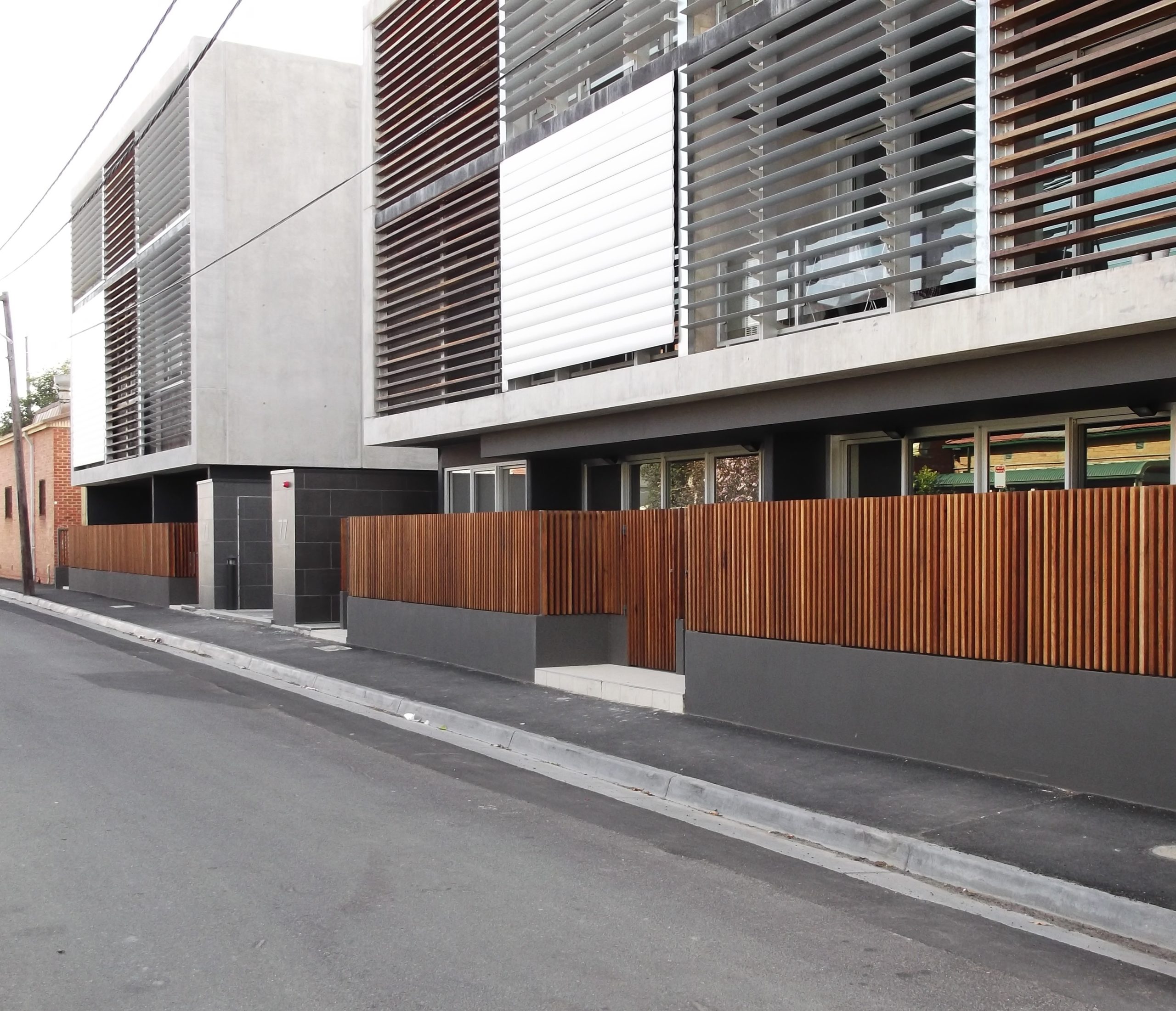 Timber Fences & Timber Fencing Contractors Melbourne | Lee Group