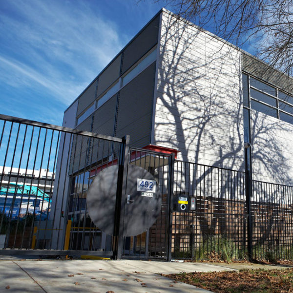 Flat Top Tubular Fences - Lee Group