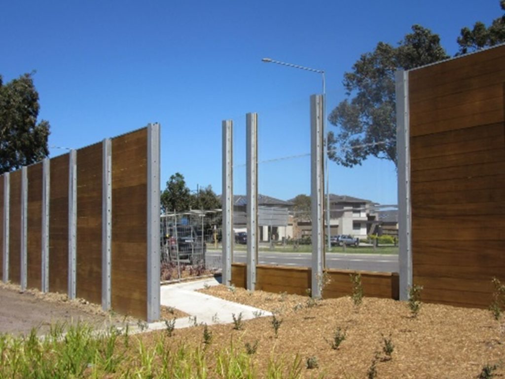 How Noise Walls Help in Reducing the Traffic Noise? - Lee Group Fencing